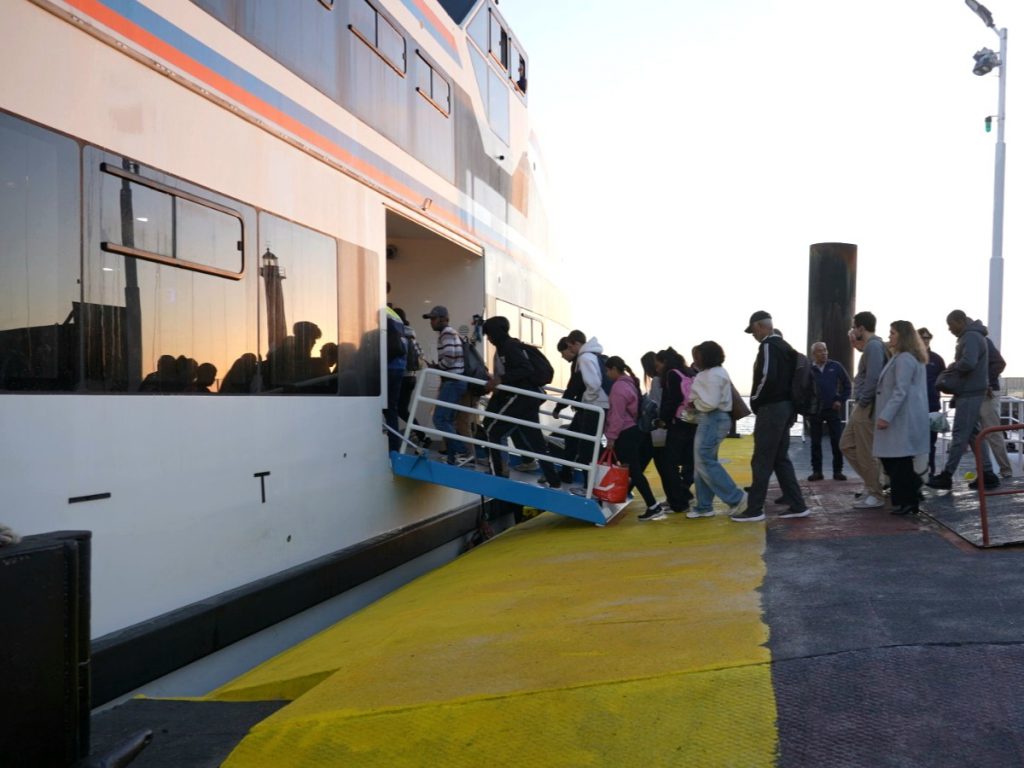 Transtejo Soflusa | Um novo ciclo no Tejo: operação elétrica inicia em ...